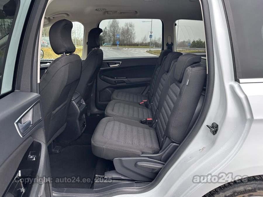 White Ford Galaxy 2021 in Tartu, with an engine capacity of 2.00 L and mileage of 217 thousand km for 17990 €, photo 13 on AUTOMOTO.COM.LV
