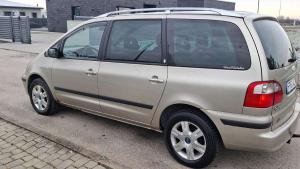 Yellow Ford Galaxy 2005 in Kaunas, with an engine capacity of 1.90 L and mileage of 373 thousand km for 1450 €, photo 3 on AUTOMOTO.COM.LV