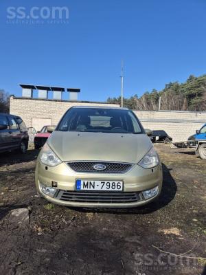 Dzeltens Ford Galaxy 2007 Rīga, ar dzinēja tilpumu 2.00 L un nobraukumu 502 tūkst. km par 2200 €, foto 3 vietnē AUTOMOTO.COM.LV