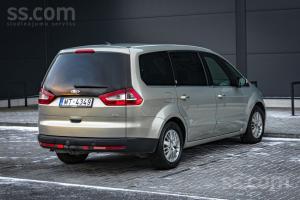 Dzeltens Ford Galaxy 2010 Rīga, ar dzinēja tilpumu 1.80 L un nobraukumu 0 tūkst. km par 4952 €, foto 4 vietnē AUTOMOTO.COM.LV
