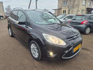 Black Ford Grand C-MAX 2011 in Raseiniai, with an engine capacity of 1.60 L and mileage of 270 thousand km for 3250 €, photo 3 on AUTOMOTO.COM.LV