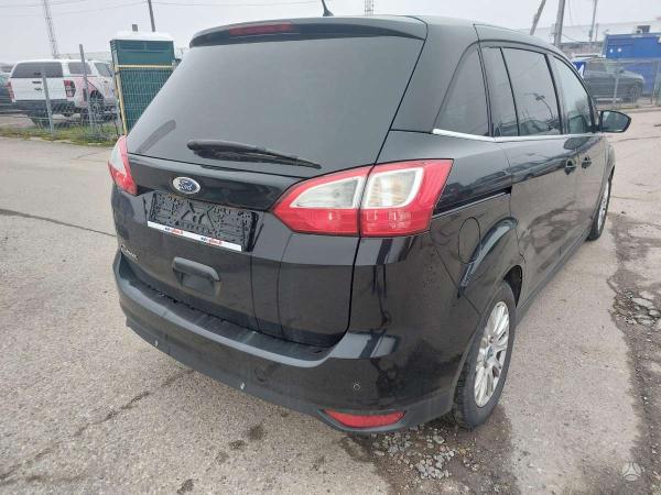 Melns Ford Grand C-MAX 2011 Kauņa, ar dzinēja tilpumu 1.60 L un nobraukumu 220 tūkst. km par 3800 €, foto 3 vietnē AUTOMOTO.COM.LV