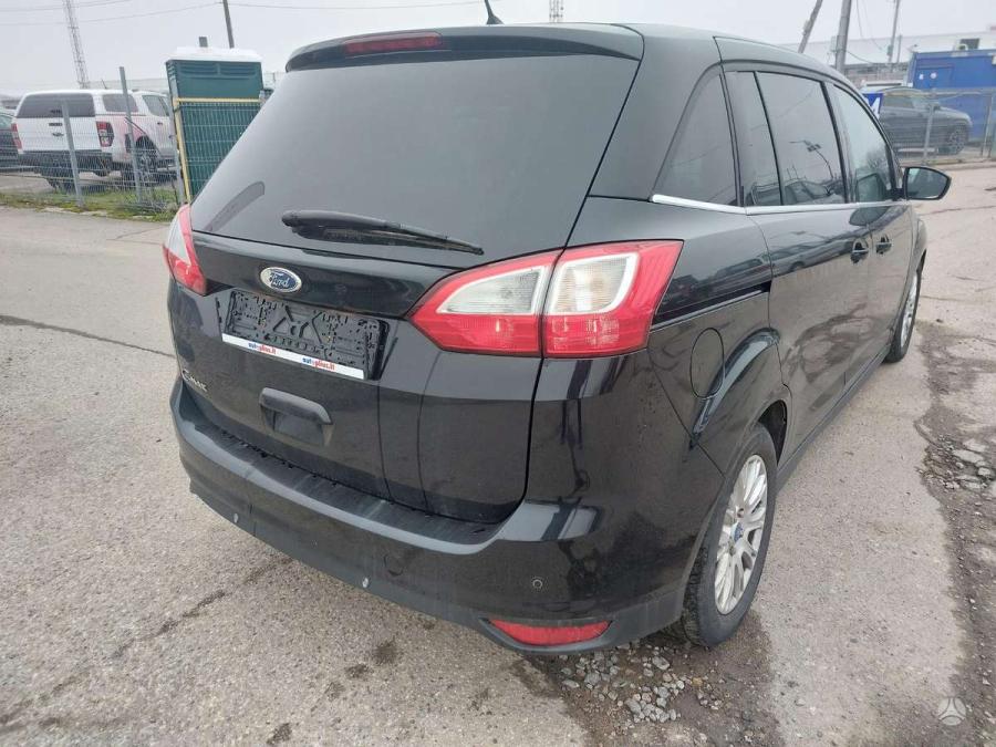 Melns Ford Grand C-MAX 2011 Kauņa, ar dzinēja tilpumu 1.60 L un nobraukumu 220 tūkst. km par 3800 €, foto 3 vietnē AUTOMOTO.COM.LV