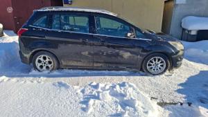 Black Ford Grand C-MAX 2011 in Vilnius, with an engine capacity of 2.00 L and mileage of 245 thousand km for 3140 €, photo 8 on AUTOMOTO.COM.LV