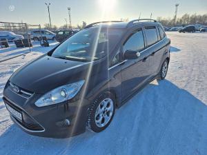 Black Ford Grand C-MAX 2011 in Marijampole, with an engine capacity of 1.60 L and mileage of 248 thousand km for 2999 €, photo 4 on AUTOMOTO.COM.LV
