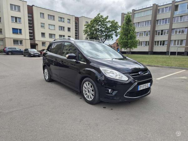 Black Ford Grand C-MAX 2011 in Taurage, with an engine capacity of 1.56 L and mileage of 165 thousand km for 3999 €, photo 8 on AUTOMOTO.COM.LV