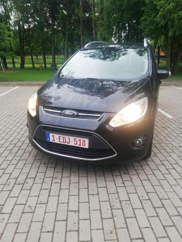 Melns Ford Grand C-MAX 2011 Kauņa, ar dzinēja tilpumu 1.56 L un nobraukumu 170 tūkst. km par 3550 €, foto 3 vietnē AUTOMOTO.COM.LV