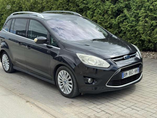 Black Ford Grand C-MAX 2011 in Taurage, with an engine capacity of 2.00 L and mileage of 269 thousand km for 2600 €, photo 1 on AUTOMOTO.COM.LV
