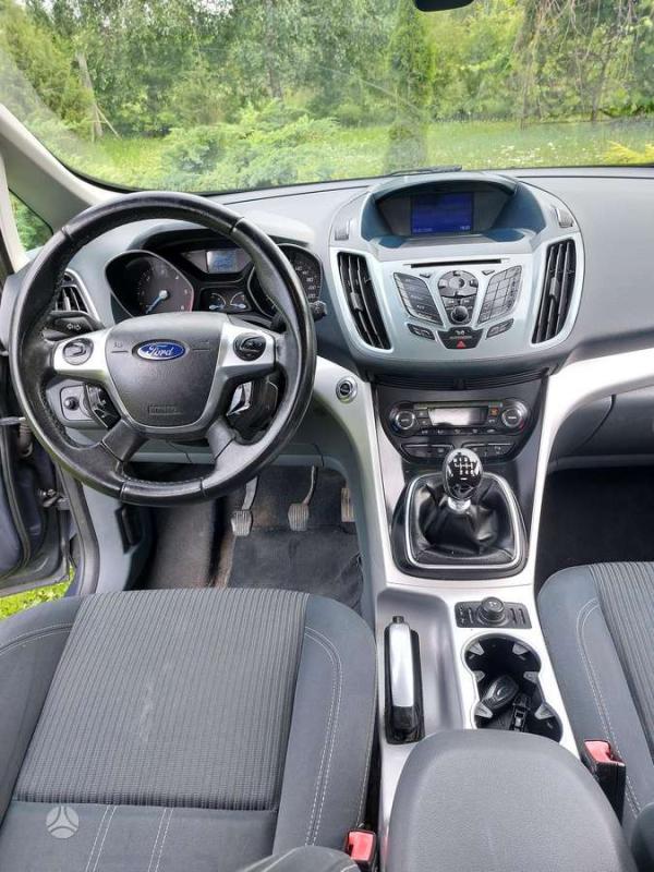 Black Ford Grand C-MAX 2011 in Sirvintos, with an engine capacity of 1.56 L and mileage of 291 thousand km for 3200 €, photo 9 on AUTOMOTO.COM.LV