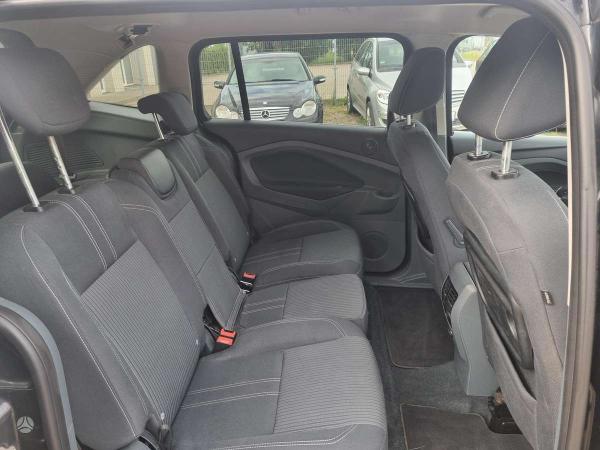 Black Ford Grand C-MAX 2011 in Kaunas, with an engine capacity of 1.60 L and mileage of 192 thousand km for 3400 €, photo 6 on AUTOMOTO.COM.LV