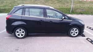 Black Ford Grand C-MAX 2011 in Vilnius, with an engine capacity of 2.00 L and mileage of 310 thousand km for 3230 €, photo 7 on AUTOMOTO.COM.LV