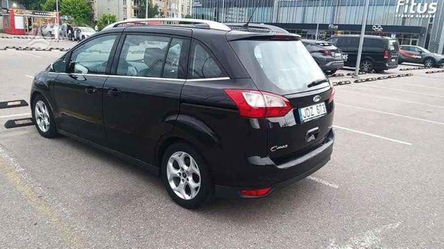 Black Ford Grand C-MAX 2011 in Vilnius, with an engine capacity of 2.00 L and mileage of 310 thousand km for 3230 €, photo 10 on AUTOMOTO.COM.LV
