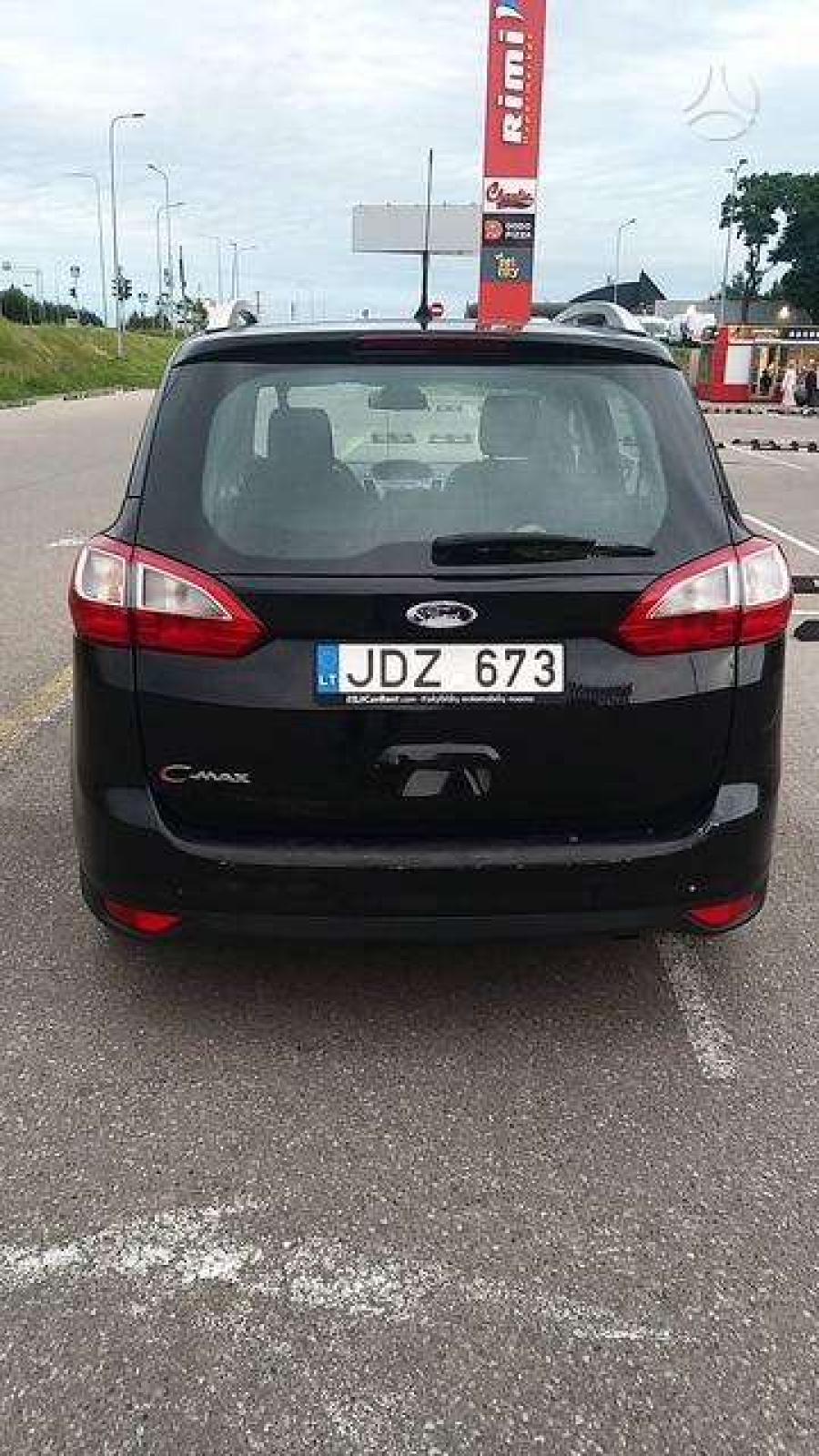 Black Ford Grand C-MAX 2011 in Vilnius, with an engine capacity of 2.00 L and mileage of 310 thousand km for 3230 €, photo 11 on AUTOMOTO.COM.LV