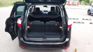 Black Ford Grand C-MAX 2011 in Vilnius, with an engine capacity of 2.00 L and mileage of 310 thousand km for 3230 €, photo 14 on AUTOMOTO.COM.LV