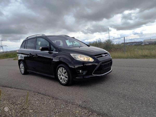 Melns Ford Grand C-MAX 2011 Marijampole, ar dzinēja tilpumu 1.56 L un nobraukumu 276 tūkst. km par 3450 €, foto 1 vietnē AUTOMOTO.COM.LV