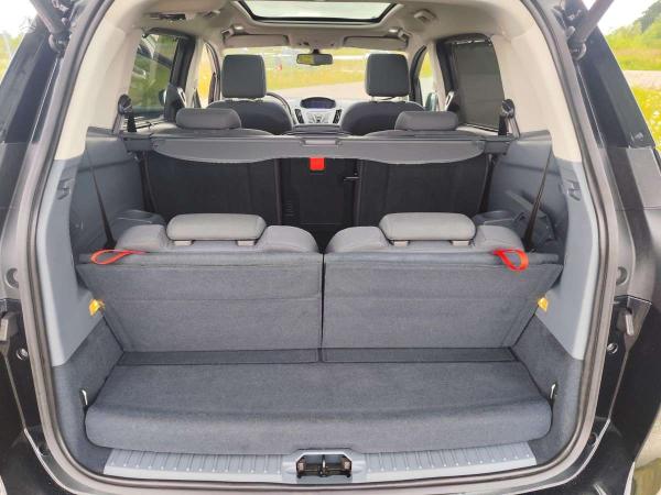 Melns Ford Grand C-MAX 2011 Marijampole, ar dzinēja tilpumu 1.56 L un nobraukumu 276 tūkst. km par 3450 €, foto 8 vietnē AUTOMOTO.COM.LV