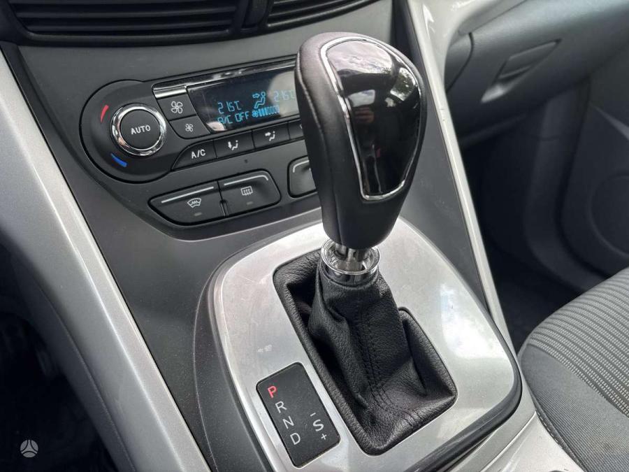 Melns Ford Grand C-MAX 2011 Klaipėda, ar dzinēja tilpumu 2.00 L un nobraukumu 290 tūkst. km par 2550 €, foto 12 vietnē AUTOMOTO.COM.LV
