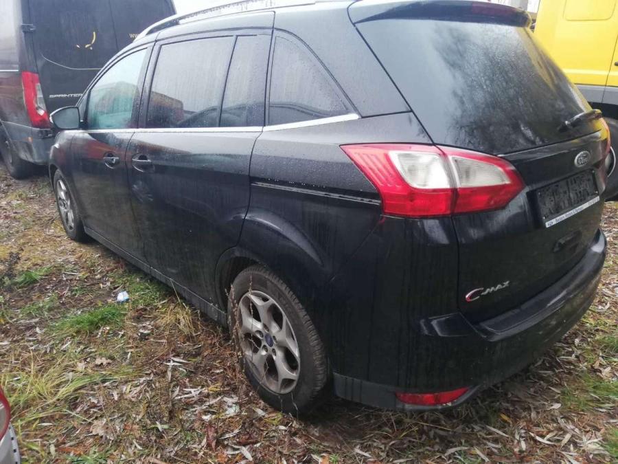 Black Ford Grand C-MAX 2012 in Kaunas, with an engine capacity of 1.50 L and mileage of 250 thousand km for 2350 €, photo 3 on AUTOMOTO.COM.LV