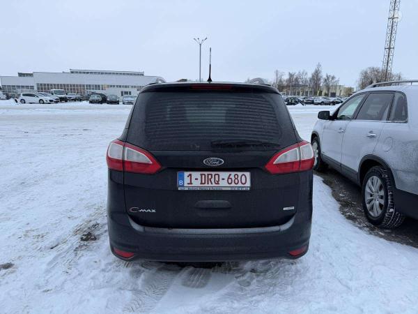 Melns Ford Grand C-MAX 2012 Marijampole, ar dzinēja tilpumu 85.00 L un nobraukumu 250 tūkst. km par 3300 €, foto 6 vietnē AUTOMOTO.COM.LV