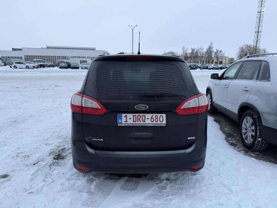 Melns Ford Grand C-MAX 2012 Marijampole, ar dzinēja tilpumu 85.00 L un nobraukumu 250 tūkst. km par 3300 €, foto 6 vietnē AUTOMOTO.COM.LV