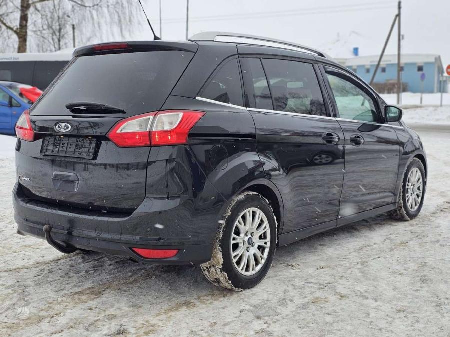 Melns Ford Grand C-MAX 2012 Rokiškis, ar dzinēja tilpumu 2.00 L un nobraukumu 223 tūkst. km par 3550 €, foto 8 vietnē AUTOMOTO.COM.LV