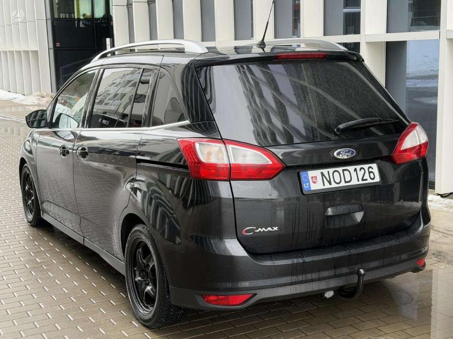Melns Ford Grand C-MAX 2012 Viļņa, ar dzinēja tilpumu 2.00 L un nobraukumu 275 tūkst. km par 3100 €, foto 11 vietnē AUTOMOTO.COM.LV