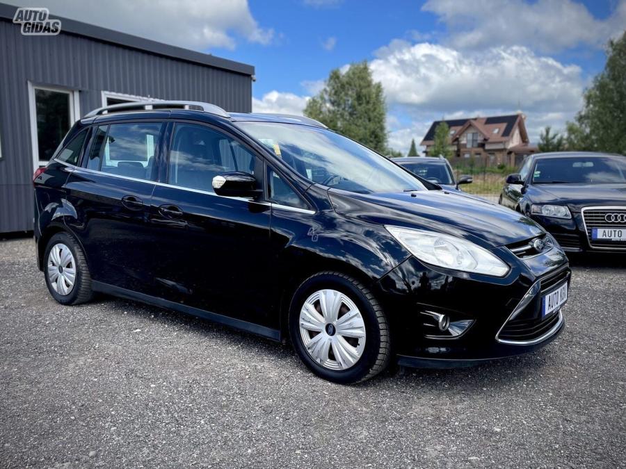Black Ford Grand C-MAX 2012 in Vilnius, with an engine capacity of 1.60 L and mileage of 308 thousand km for 4999 €, photo 8 on AUTOMOTO.COM.LV