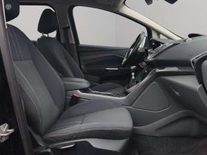 Melns Ford Grand C-MAX 2012 Klaipėda, ar dzinēja tilpumu 1.60 L un nobraukumu 308 tūkst. km par 4999 €, foto 9 vietnē AUTOMOTO.COM.LV