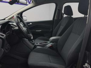 Melns Ford Grand C-MAX 2012 Klaipėda, ar dzinēja tilpumu 1.60 L un nobraukumu 308 tūkst. km par 4999 €, foto 15 vietnē AUTOMOTO.COM.LV