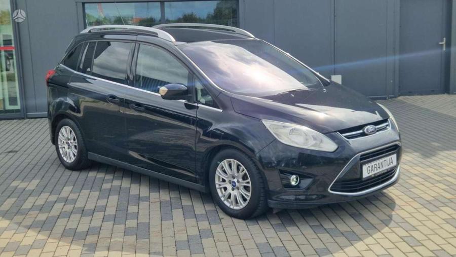 Black Ford Grand C-MAX 2012 in Siauliai, with an engine capacity of 2.00 L and mileage of 239 thousand km for 3500 €, photo 1 on AUTOMOTO.COM.LV