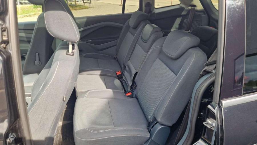 Black Ford Grand C-MAX 2012 in Siauliai, with an engine capacity of 2.00 L and mileage of 239 thousand km for 3500 €, photo 19 on AUTOMOTO.COM.LV