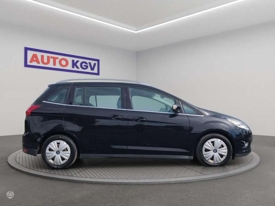 Black Ford Grand C-MAX 2012 in Klaipeda, with an engine capacity of 1.60 L and mileage of 308 thousand km for 4999 €, photo 7 on AUTOMOTO.COM.LV