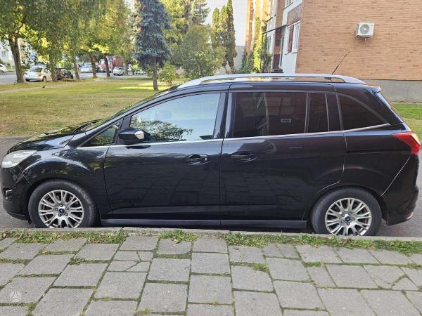 Melns Ford Grand C-MAX 2013 Panevēža, ar dzinēja tilpumu 2.00 L un nobraukumu 280 tūkst. km par 4000 €, foto 9 vietnē AUTOMOTO.COM.LV