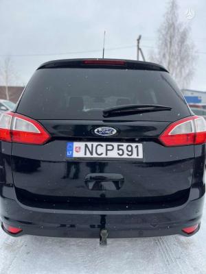 Black Ford Grand C-MAX 2013 in Marijampole, with an engine capacity of 2.00 L and mileage of 196 thousand km for 5100 €, photo 4 on AUTOMOTO.COM.LV