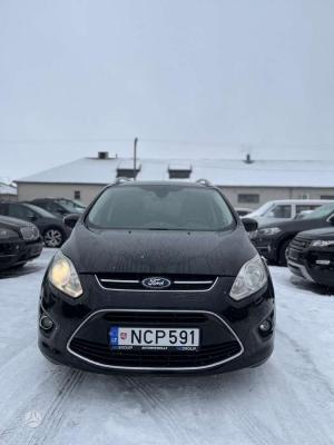 Black Ford Grand C-MAX 2013 in Marijampole, with an engine capacity of 2.00 L and mileage of 196 thousand km for 5100 €, photo 6 on AUTOMOTO.COM.LV