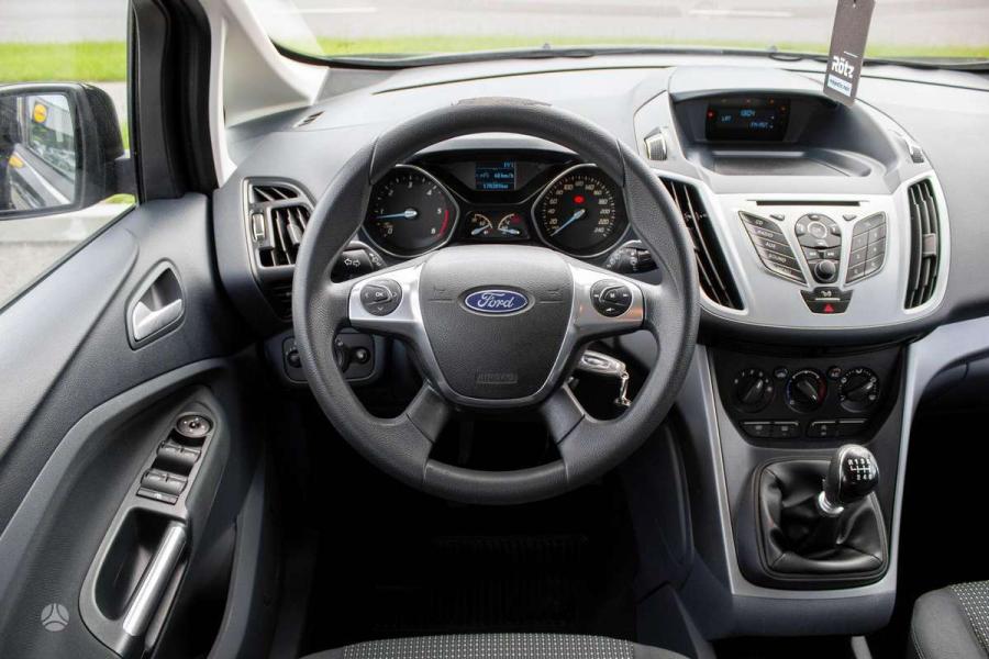 Melns Ford Grand C-MAX 2013 Kauņa, ar dzinēja tilpumu 1.56 L un nobraukumu 178 tūkst. km par 4200 €, foto 11 vietnē AUTOMOTO.COM.LV