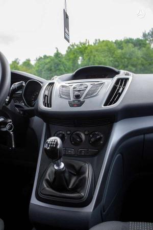 Melns Ford Grand C-MAX 2013 Kauņa, ar dzinēja tilpumu 1.56 L un nobraukumu 178 tūkst. km par 4200 €, foto 14 vietnē AUTOMOTO.COM.LV