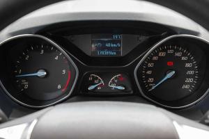 Melns Ford Grand C-MAX 2013 Kauņa, ar dzinēja tilpumu 1.56 L un nobraukumu 178 tūkst. km par 4200 €, foto 20 vietnē AUTOMOTO.COM.LV