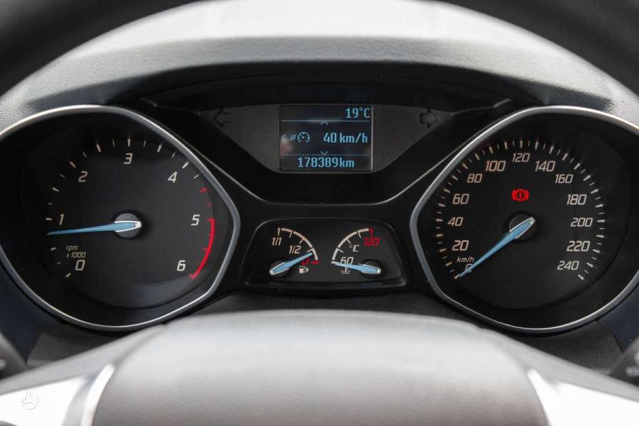 Melns Ford Grand C-MAX 2013 Kauņa, ar dzinēja tilpumu 1.56 L un nobraukumu 178 tūkst. km par 4200 €, foto 20 vietnē AUTOMOTO.COM.LV