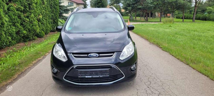 Black Ford Grand C-MAX 2013 in Marijampole, with an engine capacity of 1.56 L and mileage of 249 thousand km for 4200 €, photo 6 on AUTOMOTO.COM.LV