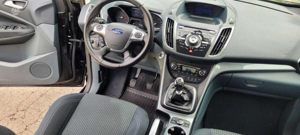 Melns Ford Grand C-MAX 2013 Marijampole, ar dzinēja tilpumu 1.56 L un nobraukumu 249 tūkst. km par 4200 €, foto 7 vietnē AUTOMOTO.COM.LV