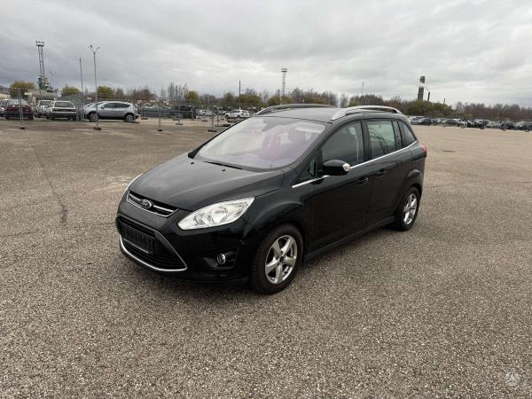 Melns Ford Grand C-MAX 2014 Marijampole, ar dzinēja tilpumu 1.60 L un nobraukumu 152 tūkst. km par 4660 €, foto 3 vietnē AUTOMOTO.COM.LV