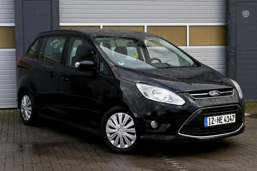 Black Ford Grand C-MAX 2014 in Kretinga, with an engine capacity of 1.00 L and mileage of 171 thousand km for 4999 €, photo 1 on AUTOMOTO.COM.LV