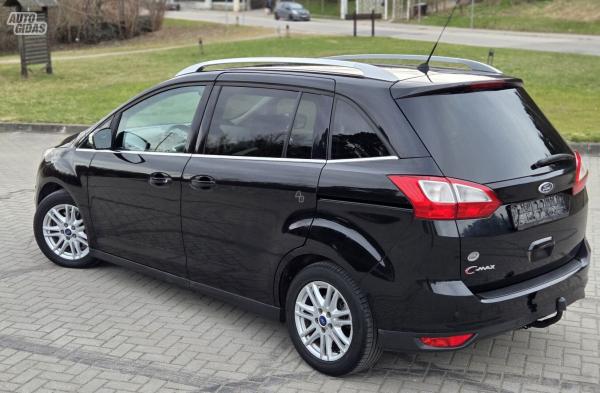 Black Ford Grand C-MAX 2014 in Vilnius, with an engine capacity of 1.60 L and mileage of 203 thousand km for 3700 €, photo 3 on AUTOMOTO.COM.LV