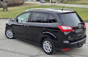 Black Ford Grand C-MAX 2014 in Vilnius, with an engine capacity of 1.60 L and mileage of 203 thousand km for 3700 €, photo 4 on AUTOMOTO.COM.LV