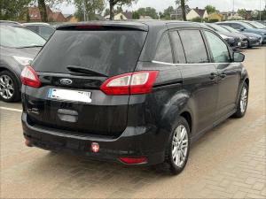 Black Ford Grand C-MAX 2014 in Taurage, with an engine capacity of 1.56 L and mileage of 303 thousand km for 3100 €, photo 4 on AUTOMOTO.COM.LV