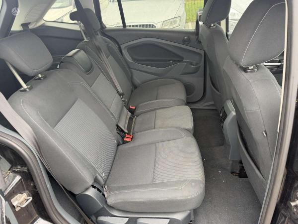 Black Ford Grand C-MAX 2014 in Taurage, with an engine capacity of 1.56 L and mileage of 303 thousand km for 3100 €, photo 6 on AUTOMOTO.COM.LV