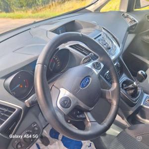 Black Ford Grand C-MAX 2014 in Taurage, with an engine capacity of 1.56 L and mileage of 201 thousand km for 4999 €, photo 9 on AUTOMOTO.COM.LV