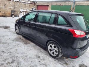 Melns Ford Grand C-MAX 2015 Kauņa, ar dzinēja tilpumu 1.60 L un nobraukumu 181 tūkst. km par 4200 €, foto 8 vietnē AUTOMOTO.COM.LV