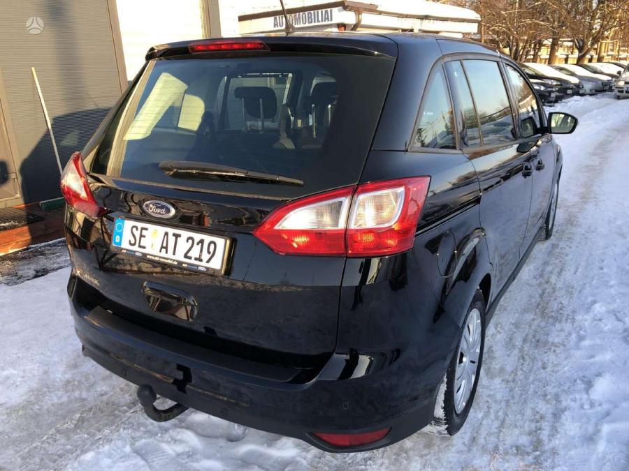 Melns Ford Grand C-MAX 2015 Klaipėda, ar dzinēja tilpumu 2.00 L un nobraukumu 230 tūkst. km par 6950 €, foto 4 vietnē AUTOMOTO.COM.LV